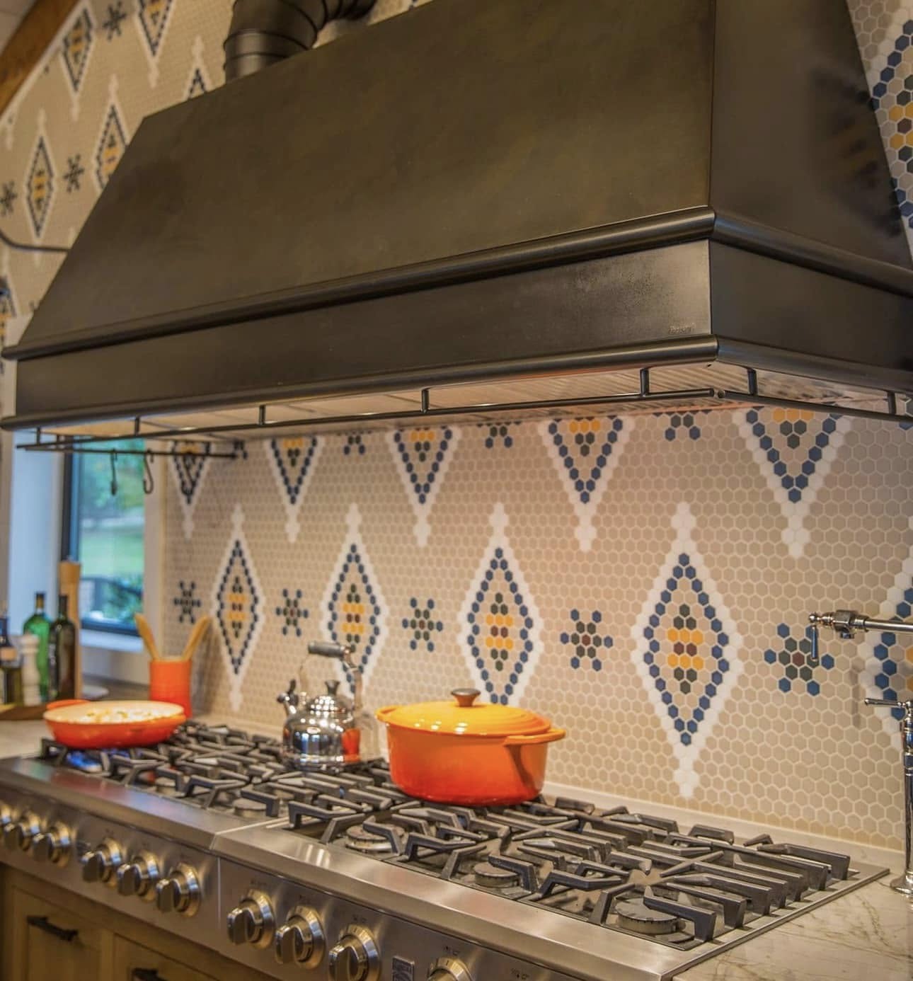 Custom Range Hoods: Luxury Design with Kitchen Performance
